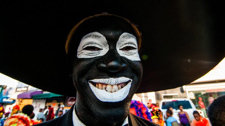 El Carnaval Dominicano: Folklore, Baile y Diversión - Soy Caribe Premium